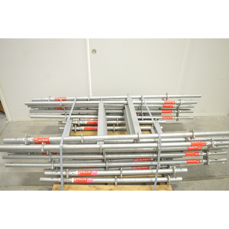ALTRAD Eléments d'échafaudage Echelle