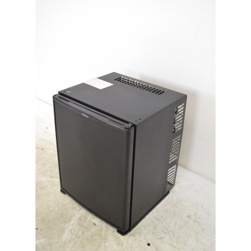 TECHNOFROST Minibar 30L Avec Refroidissement Thermoélectrique HP30LN