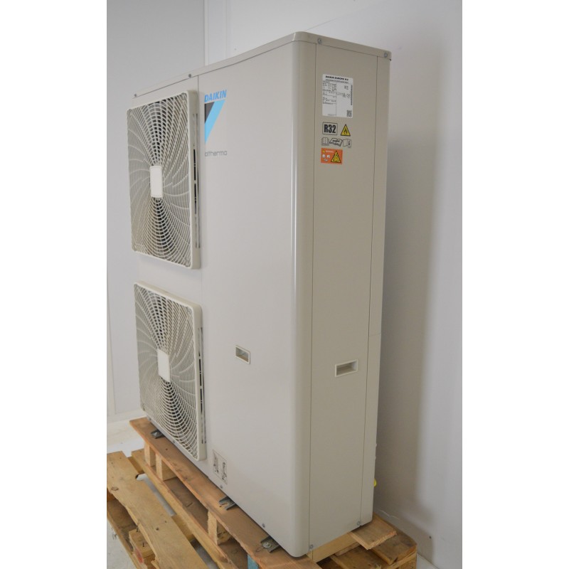DAIKIN - Unité Extérieure de Pompe à Chaleur Air/Eau 14kW EPGA14DAV37