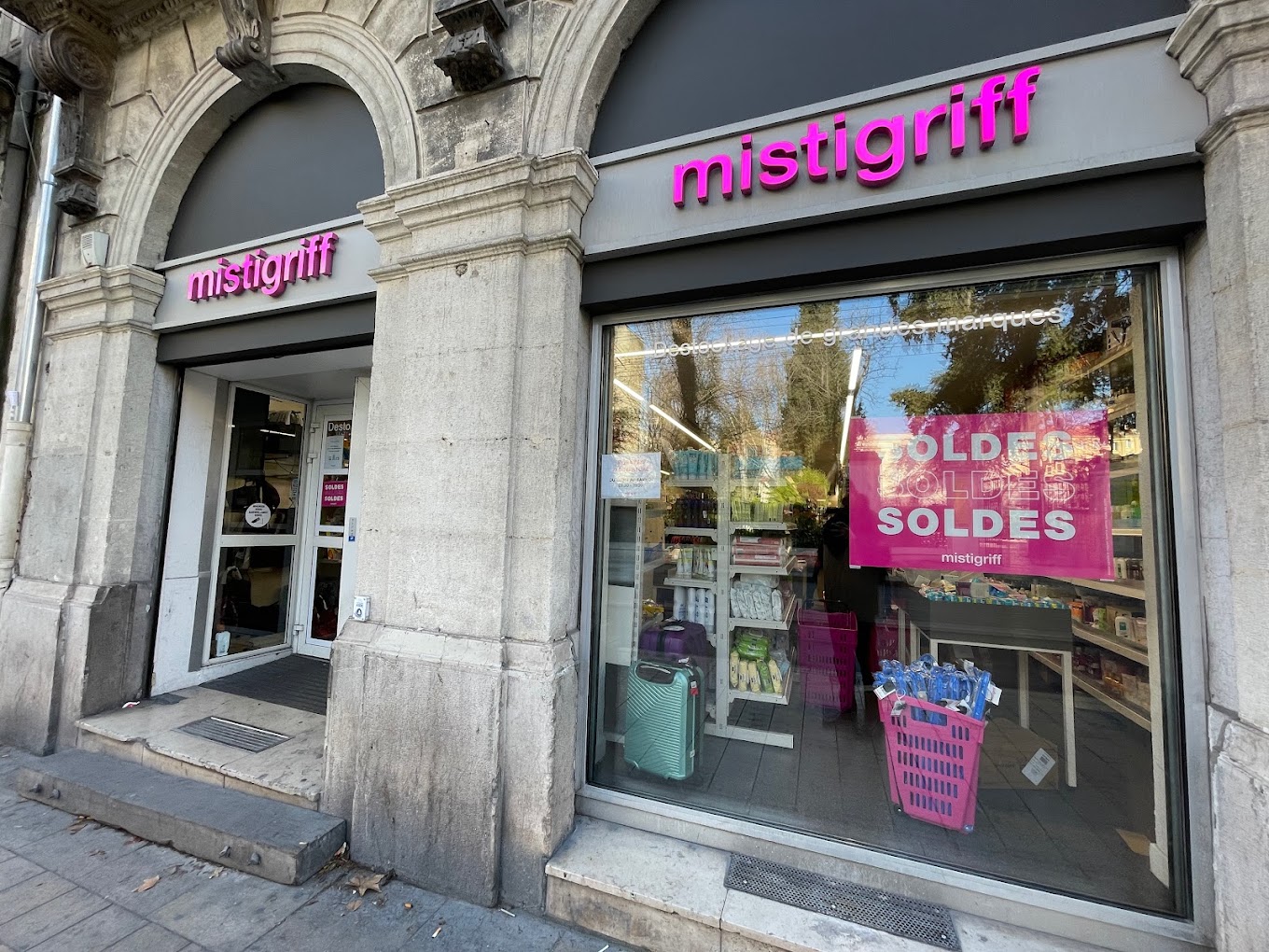Top 5 magasin destockage Montpellier - Bienmoinscher